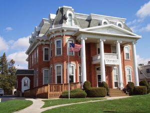 Snyder Funeral Homes, Denzer Chapel Marion, Ohio - Stoltz Memorials